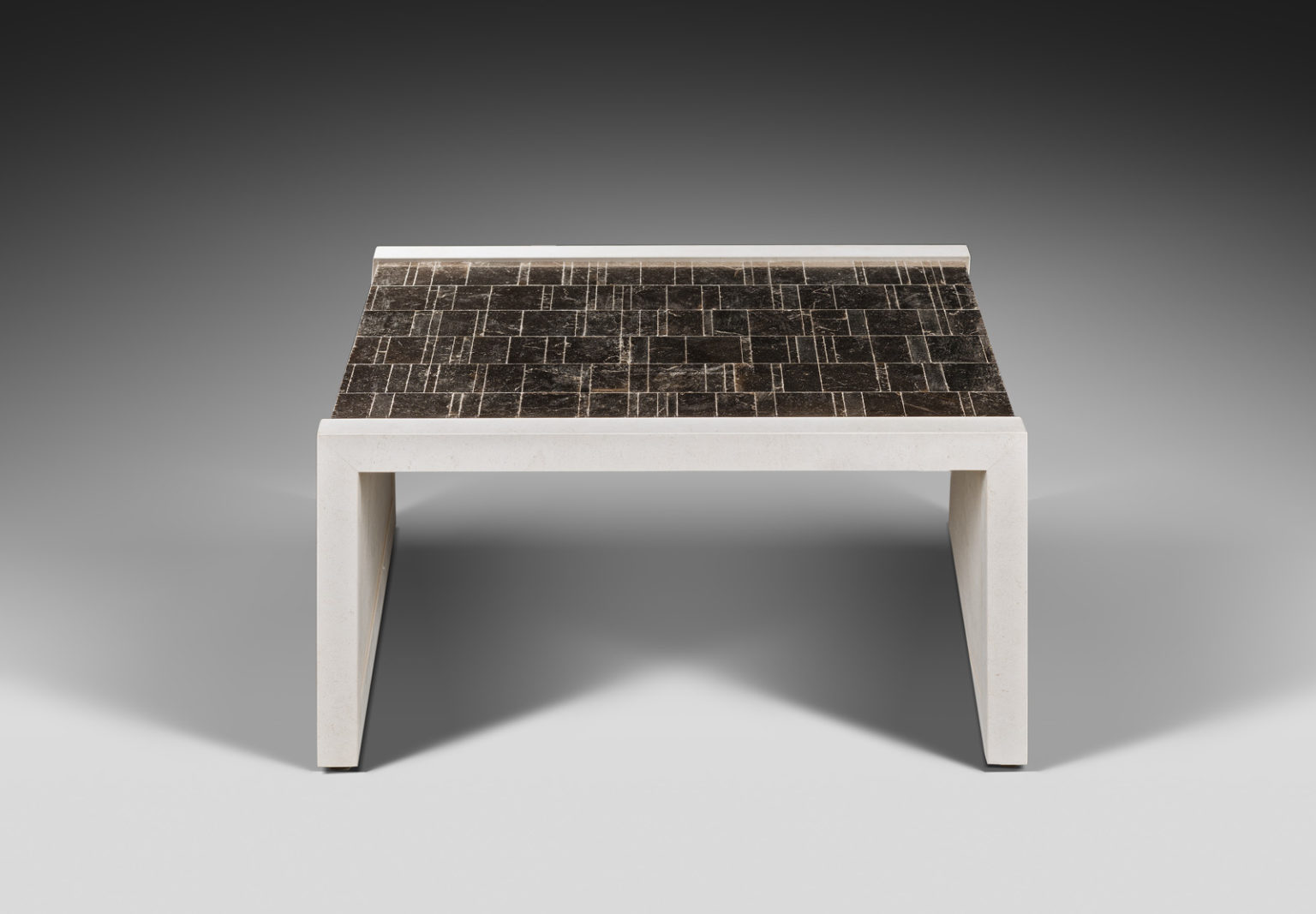Square Mica table - CHAHAN