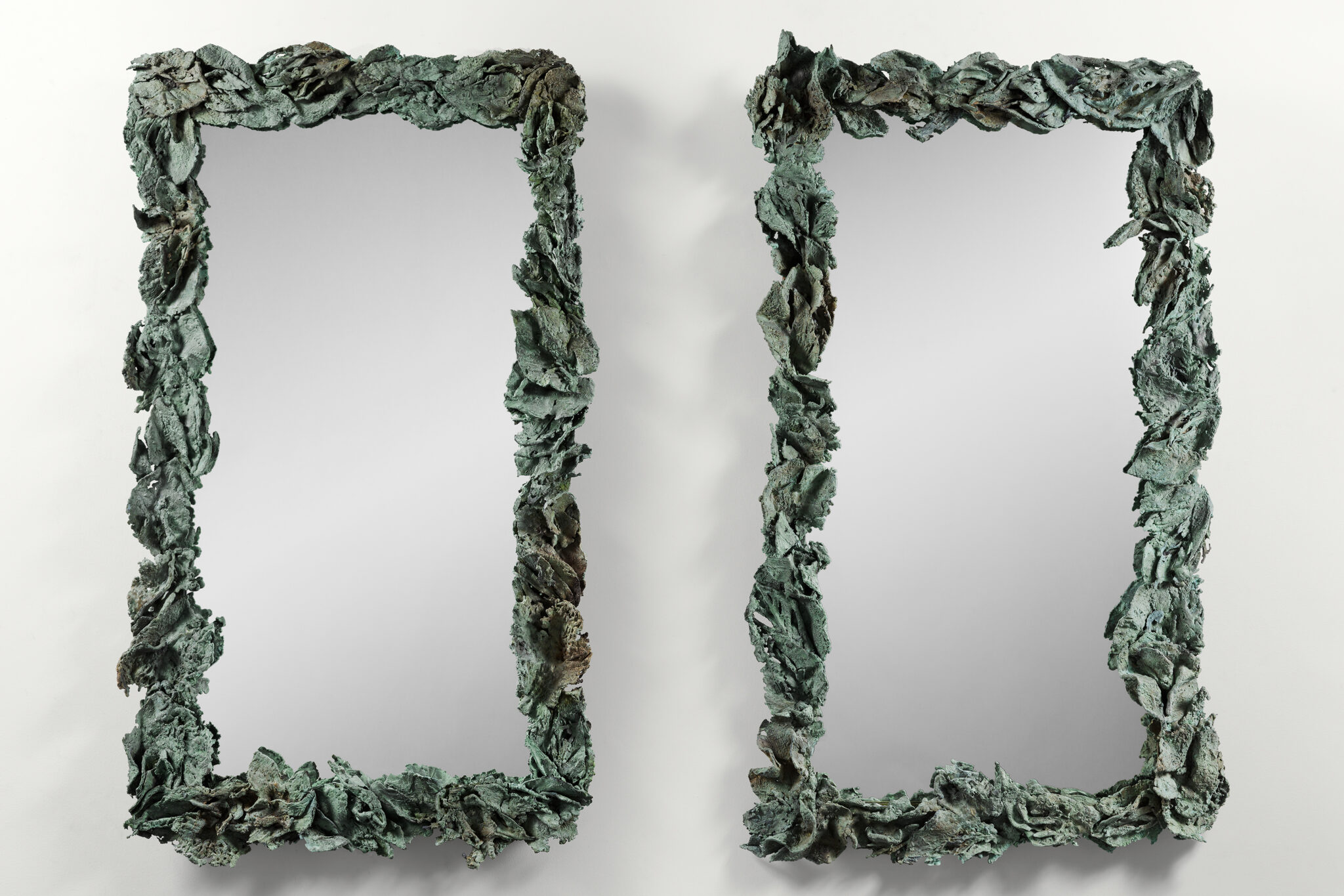 Pair of Oxydized feuille de choux mirrors - CHAHAN